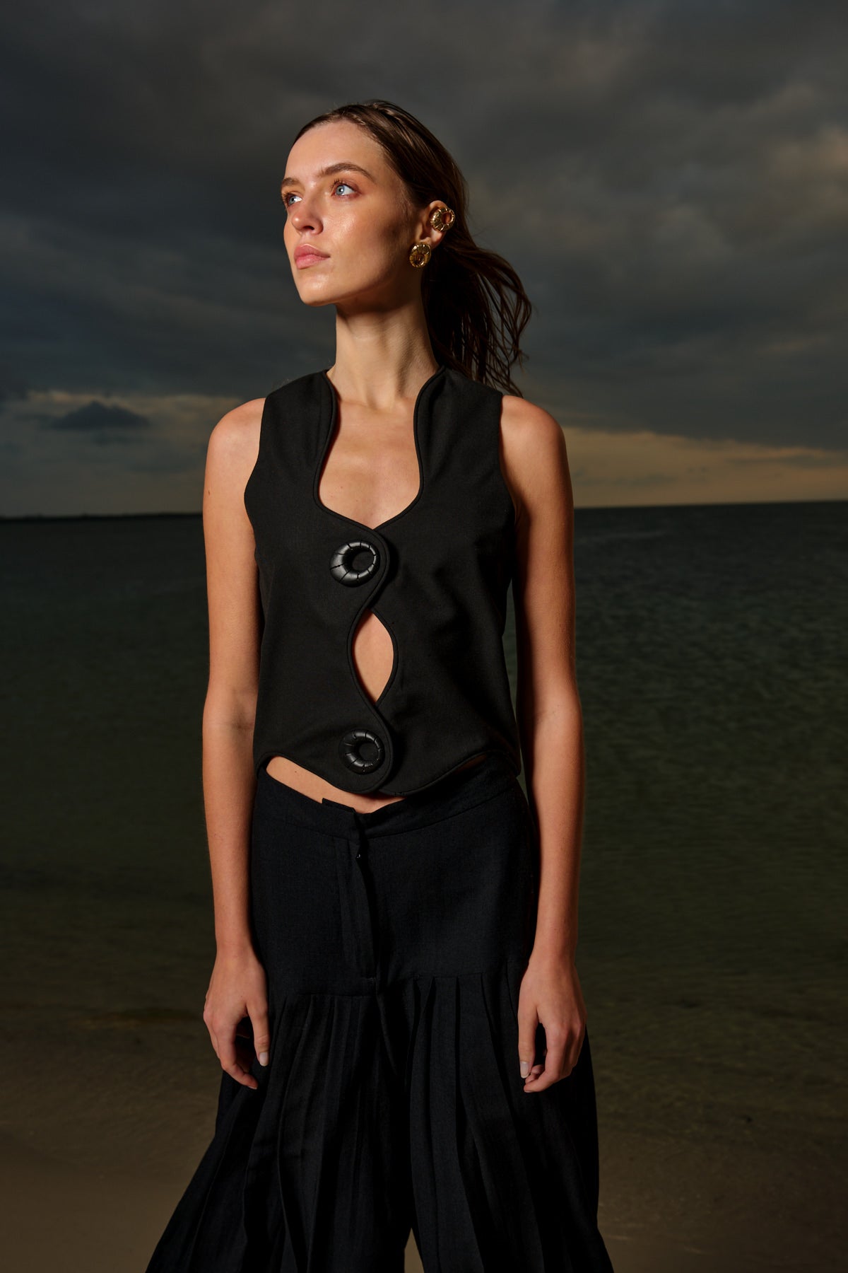 Backless Black Vest | Rebirth Collection Spring-Summer 2023 | SHANTALL ...