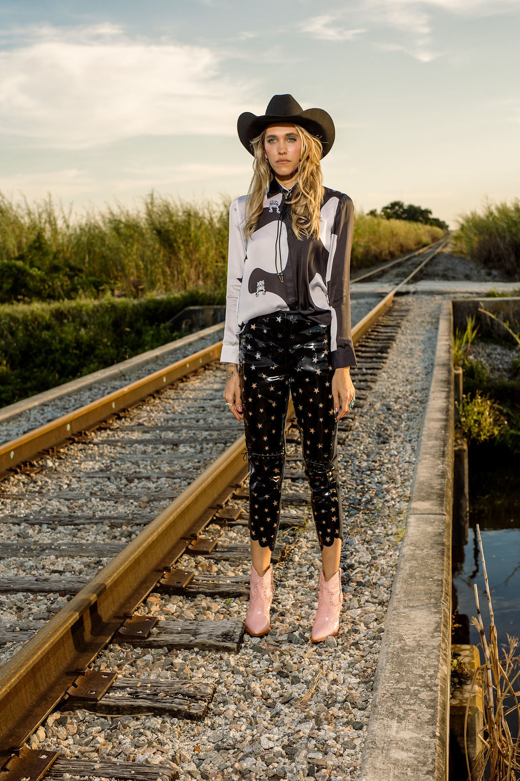 Tops – Page 3 – Shantall Lacayo